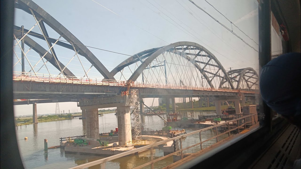 Amtrak's Northeast Corridor: A look at Amtrak's New Portal Bridge - YouTube