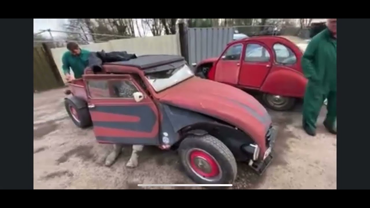 Barn find Citroen 2CV pick up with added donkeys - YouTube