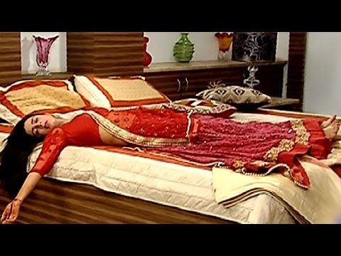 Roshni Cuts Her Wrist In 'Sasural Simar Ka' |  #TellyTopUp