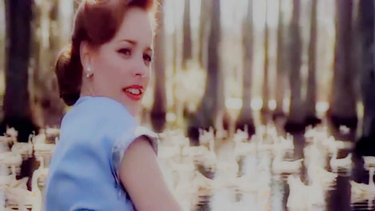 Allie & Noah -Running Back to You || The Notebook - YouTube