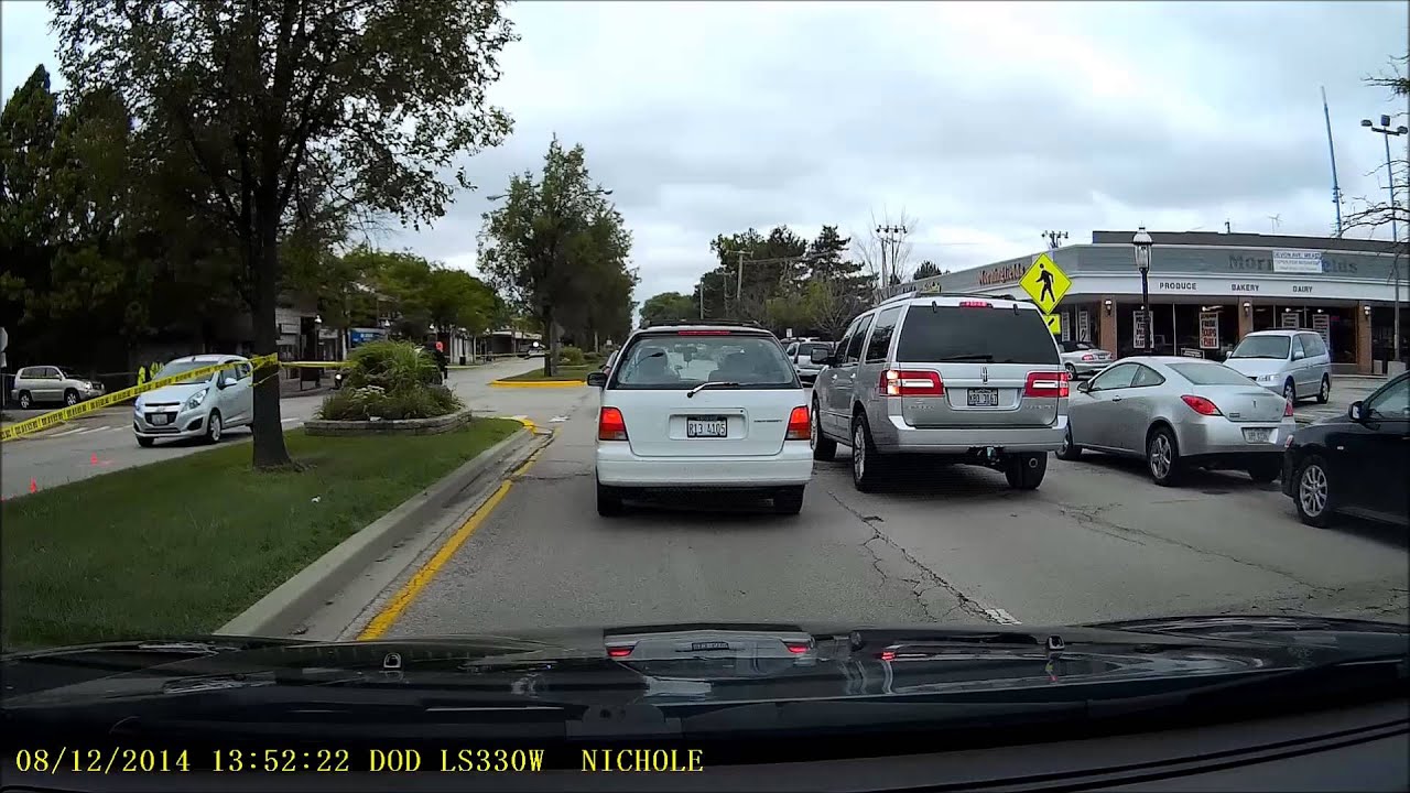 90-yr-old woman hit in Park Ridge, IL while crossing the street ...