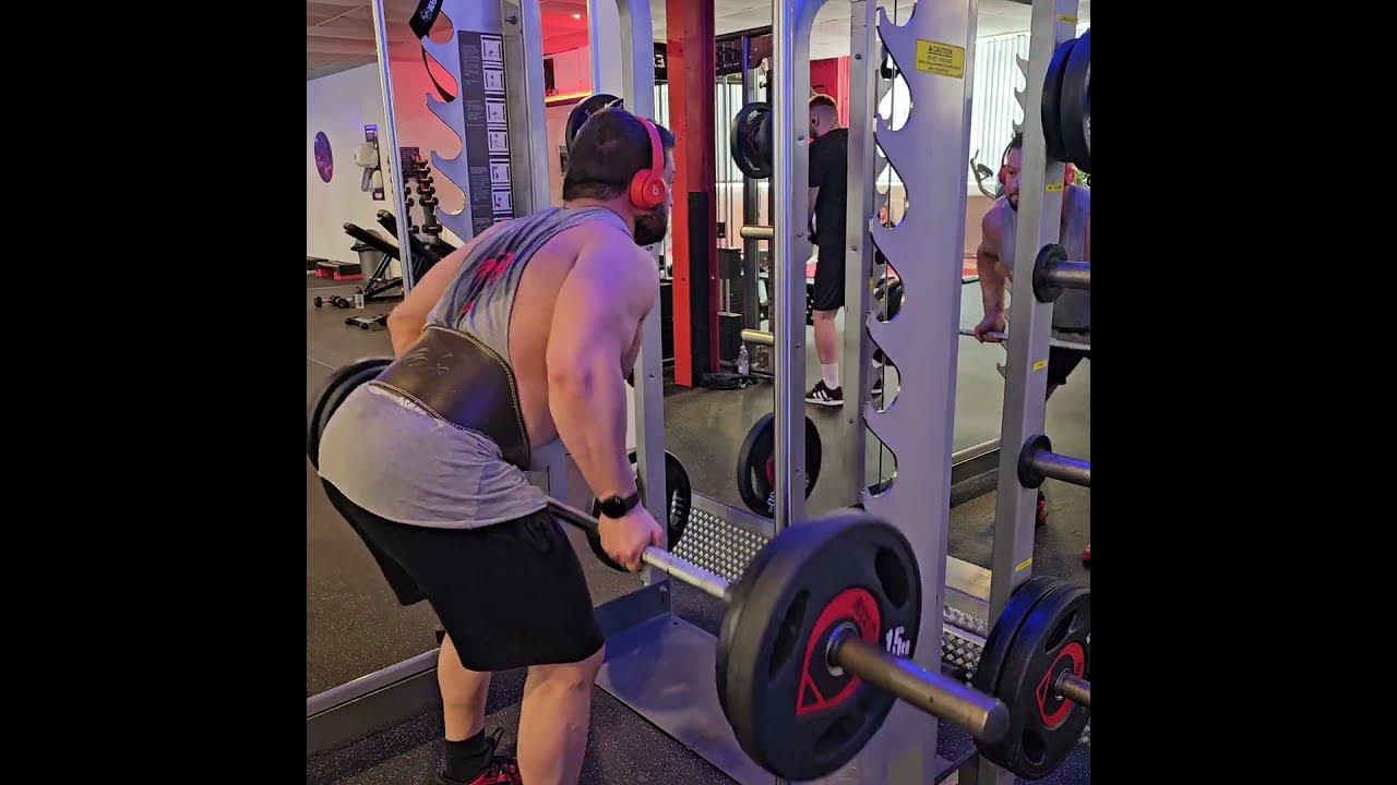 Barbell row Smith machine - YouTube