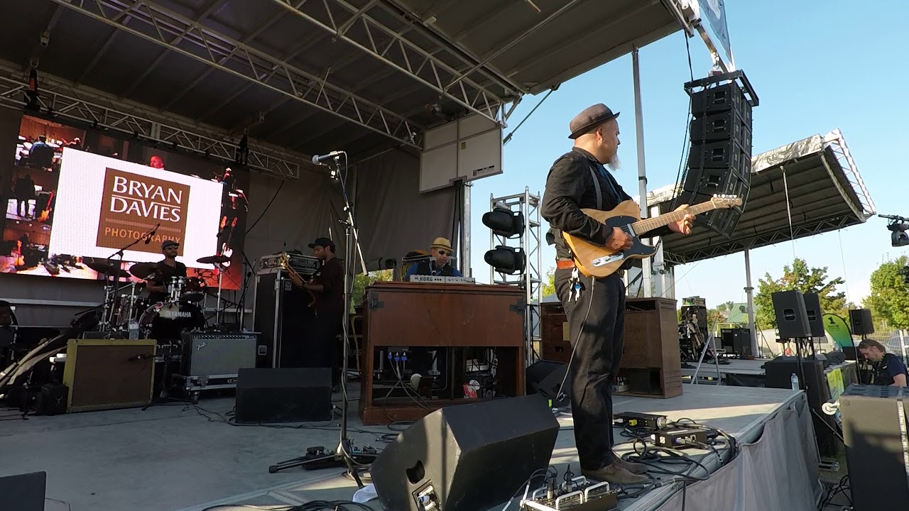 Blackburn Brothers at the Wasaga Beach Bluesfest - YouTube