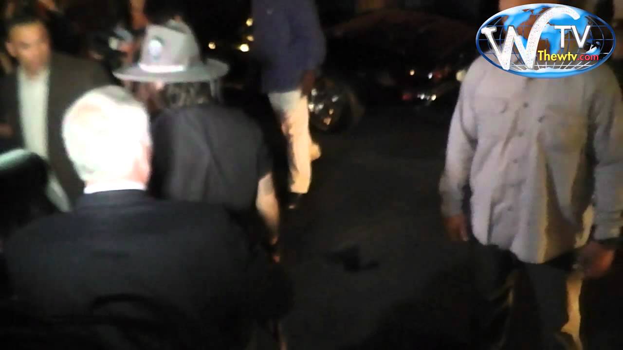 Johnny Depp swarmed by the paparazzi at Aerosmith concert after party ...