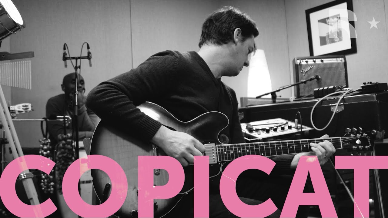 Guitarist Mike Outram getting creative with the Echoplex on 'The Hang ...