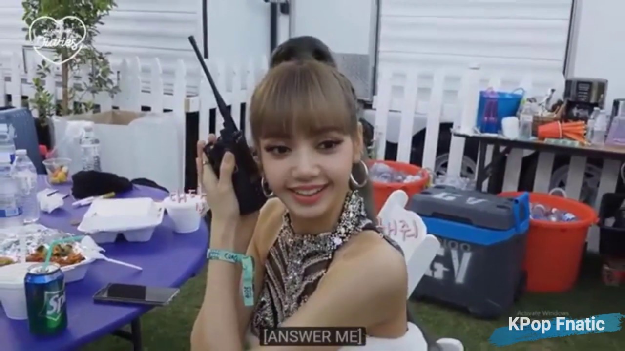 [BLACKPINK] LISA - Cute & Funny Moments - YouTube