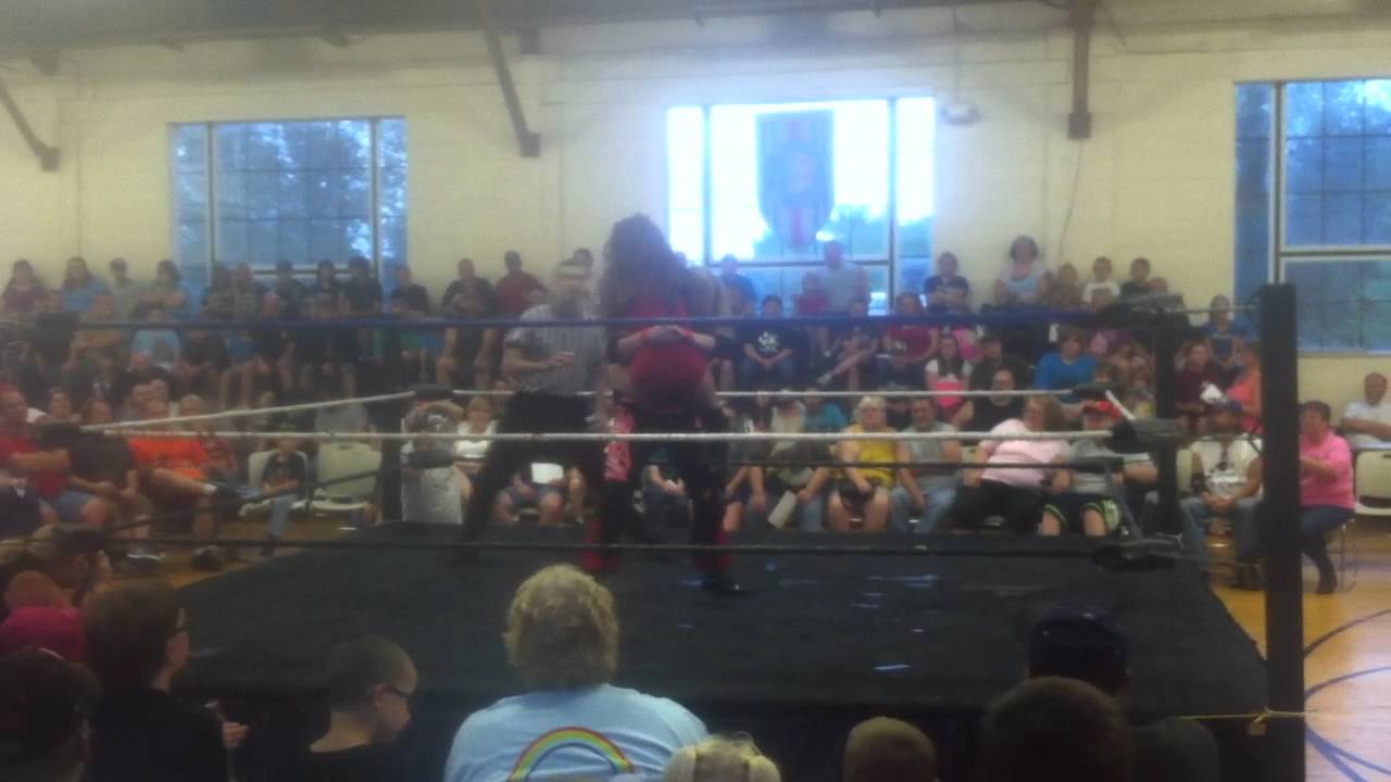 Jessie Kaye vs. Niya CPW 09.08.2012 - YouTube