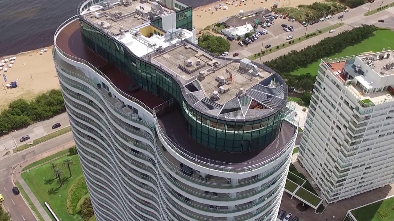 Apto. Deluxe en Punta del Este - 253 m2 - 4 dorms. en Aquarela Tower & Club - YouTube
