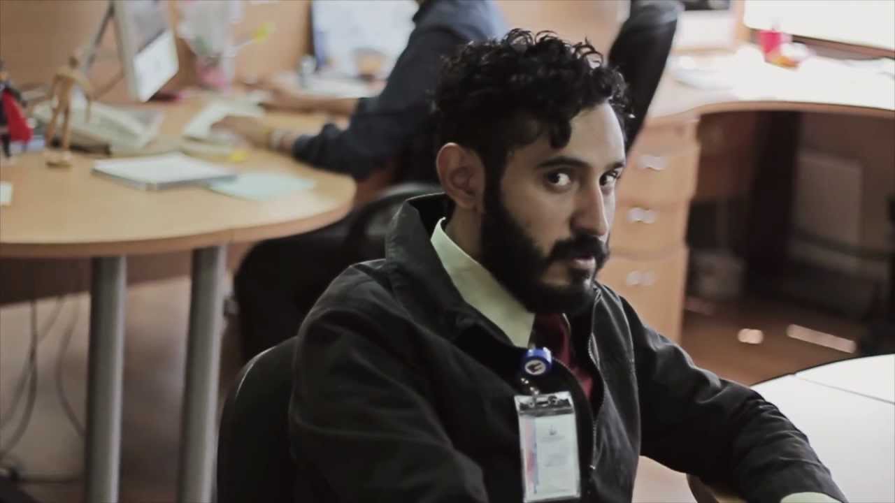 TRAILER: RECORTE DE PERSONAL - YouTube
