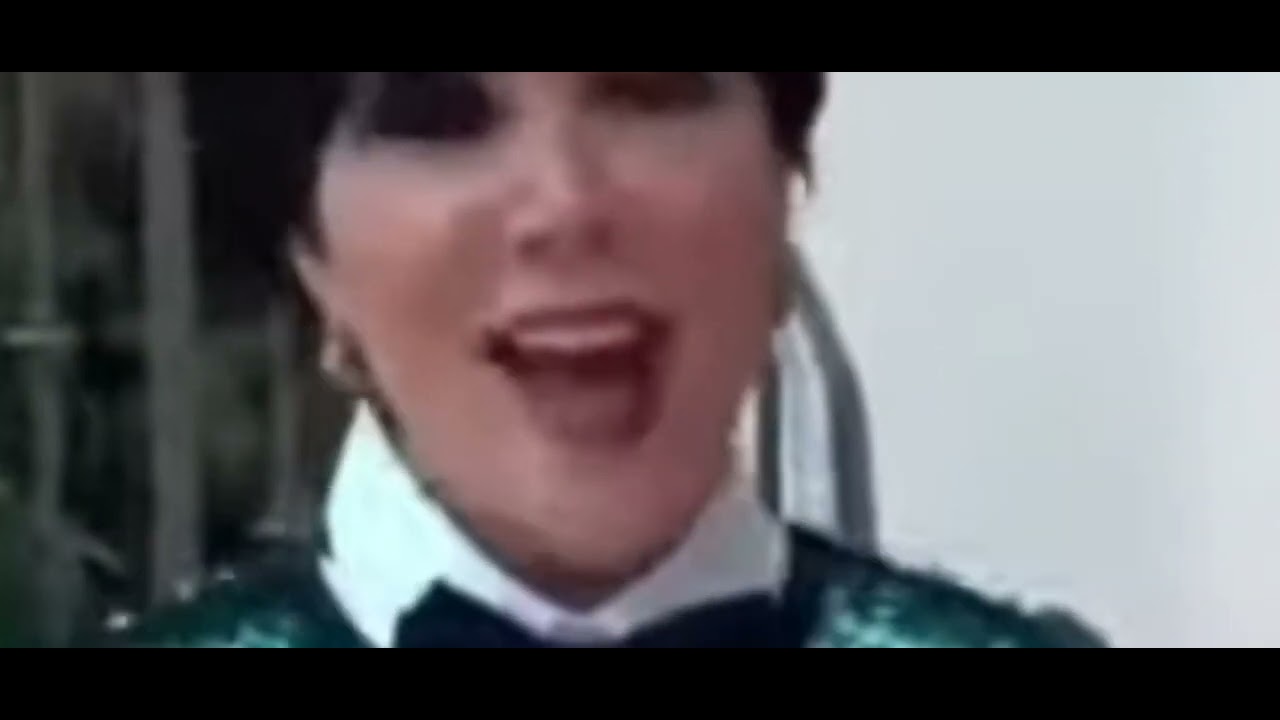 get krissed 😘 - YouTube