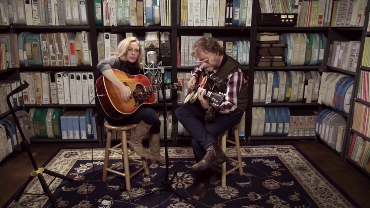 Tift Merritt - Dusty Old Man - 1/11/2017 - Paste Studios, New York, NY ...
