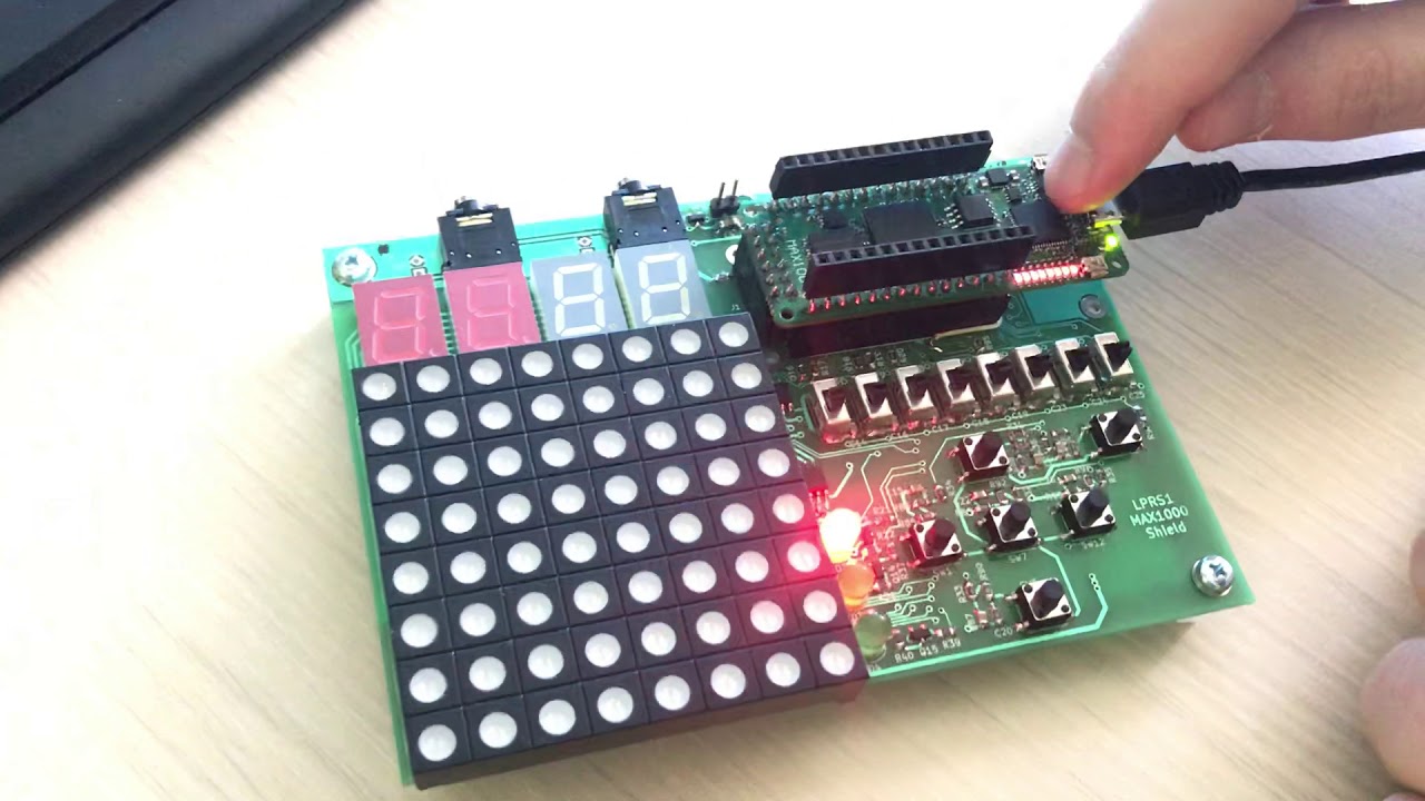 MAX1000 Programming and Flashing - YouTube