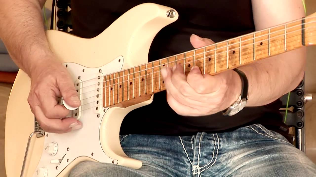 1980's Zion "Radicaster" Modern Strat (USA) - YouTube