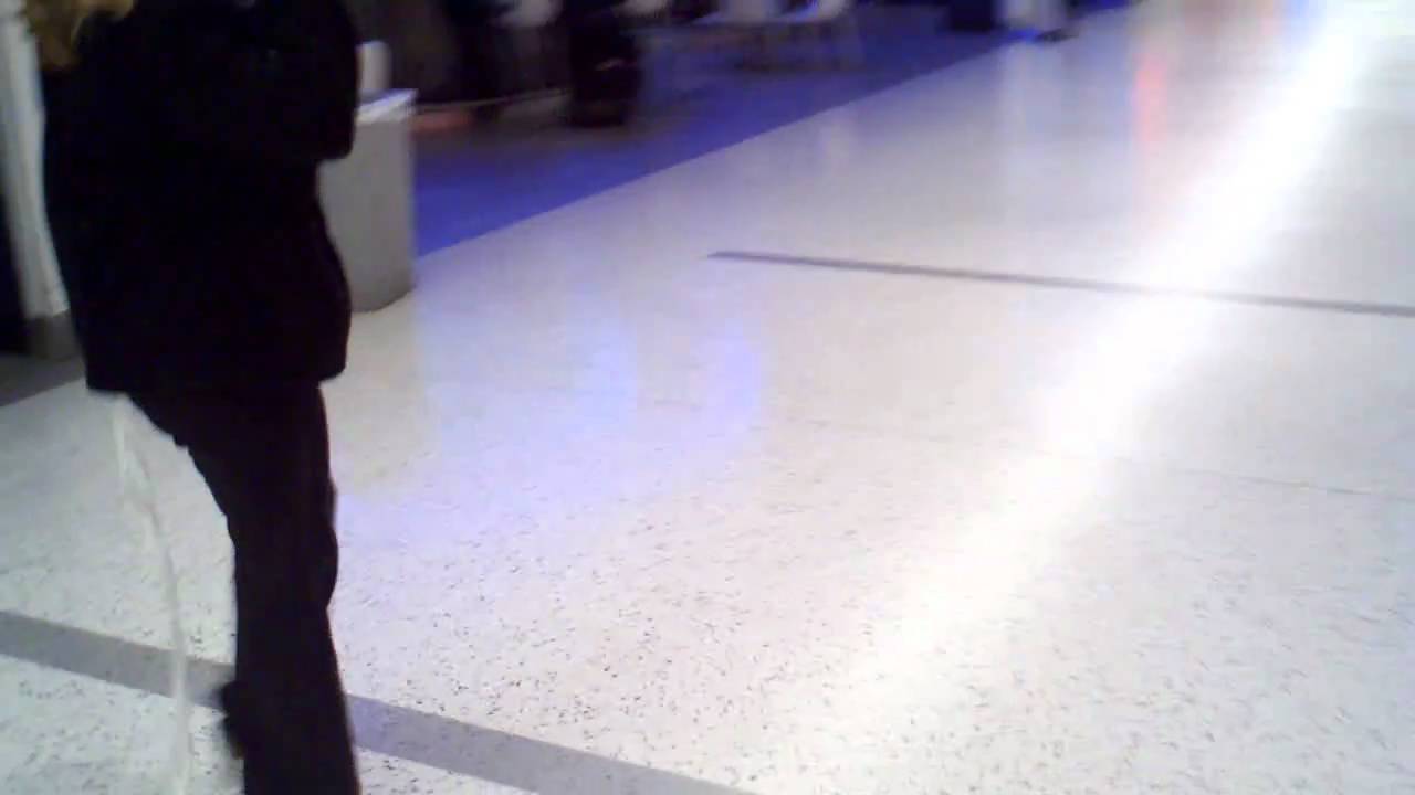Toilet Paper Tail - JFK International (very funny) - YouTube