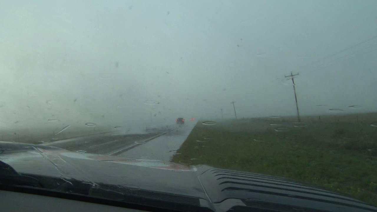 Close Tornado!!!! 5-16-16 Val and Amy Castor - YouTube