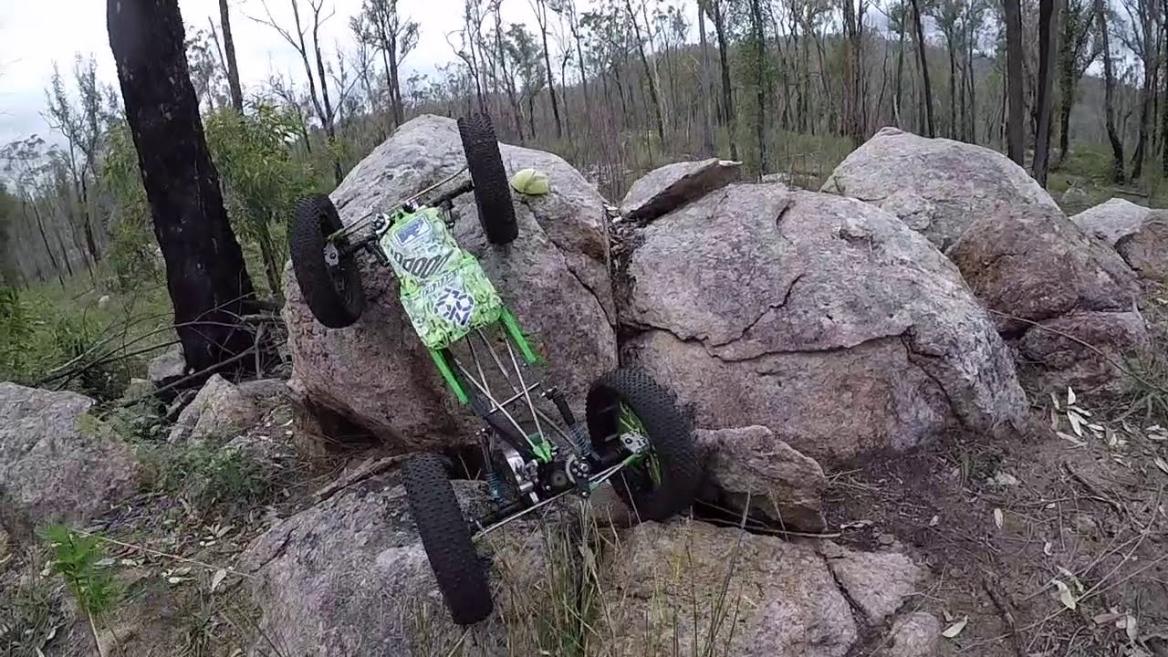 VENTRU SUPER laying down some gates - YouTube