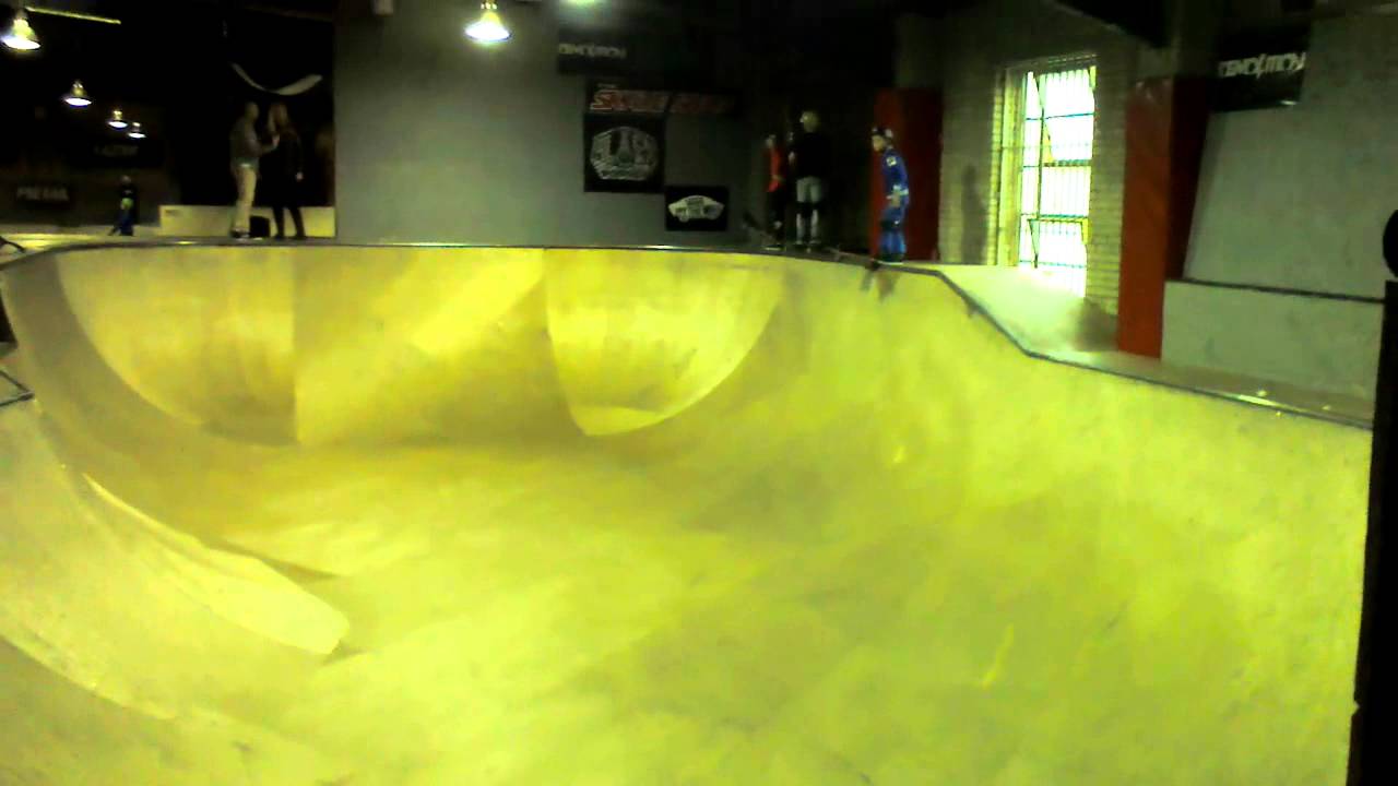 2nd biggest ramp in the bowl at prevail skatehouse - YouTube