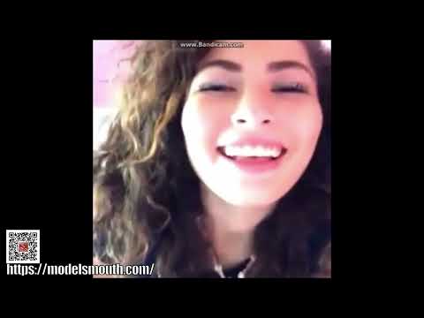 Giantess Jade Up Close Tour