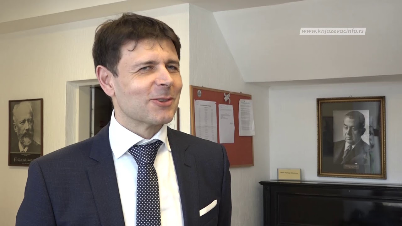 Profesor Zoran Rakić održao master klas - YouTube