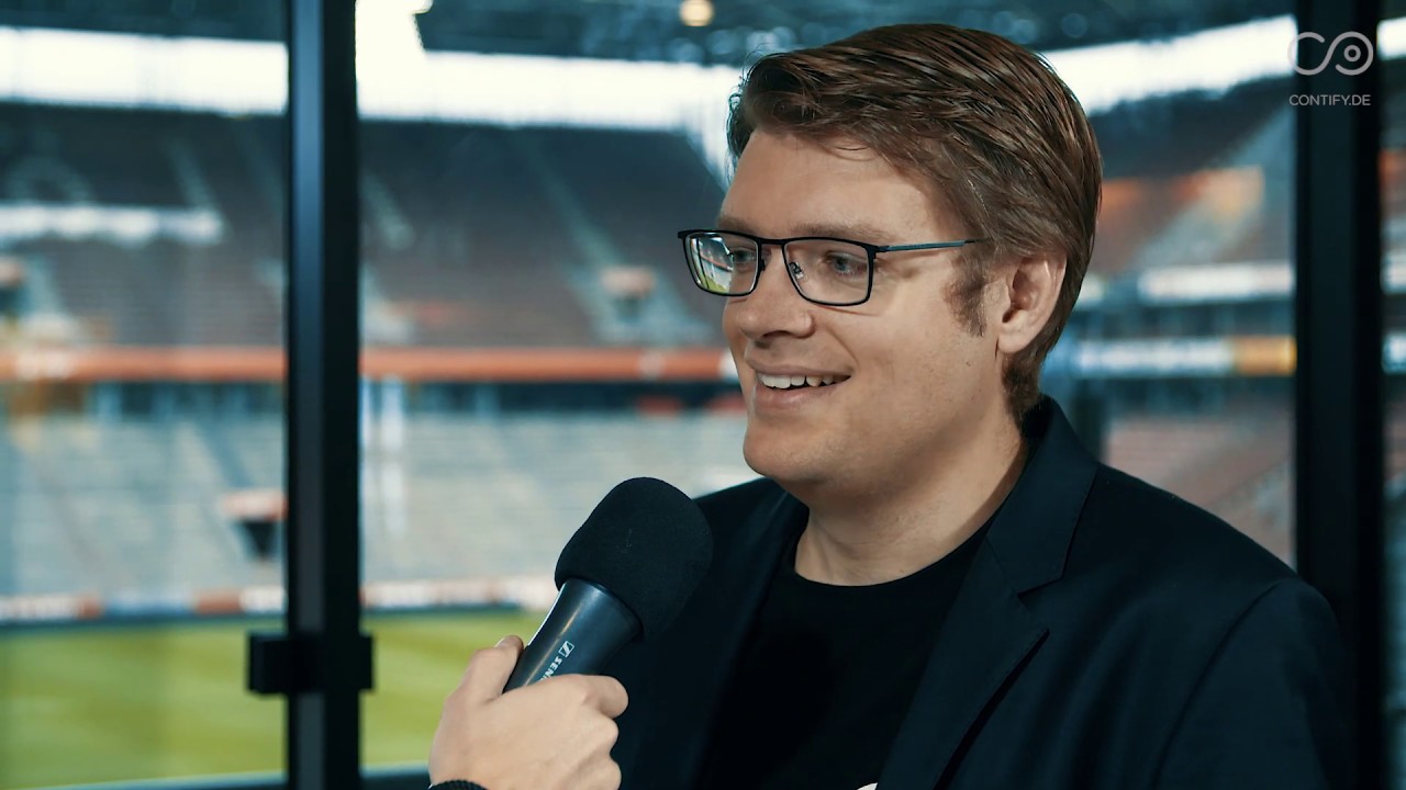 Interview Johannes Beus ⇒ SEO Day 2019 Köln - YouTube