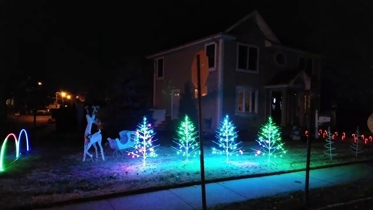 Lights and music show, santa is coming to town - YouTube