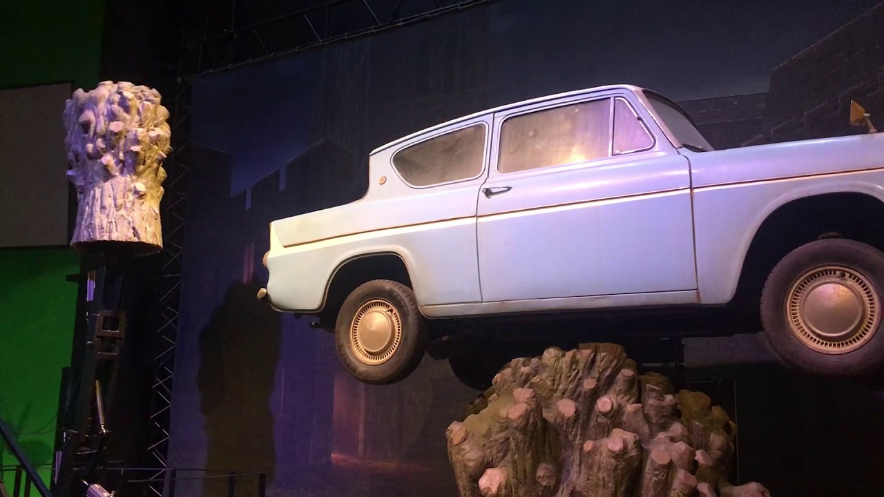 Harry Potter Studio Tour: Whomping Willow - YouTube