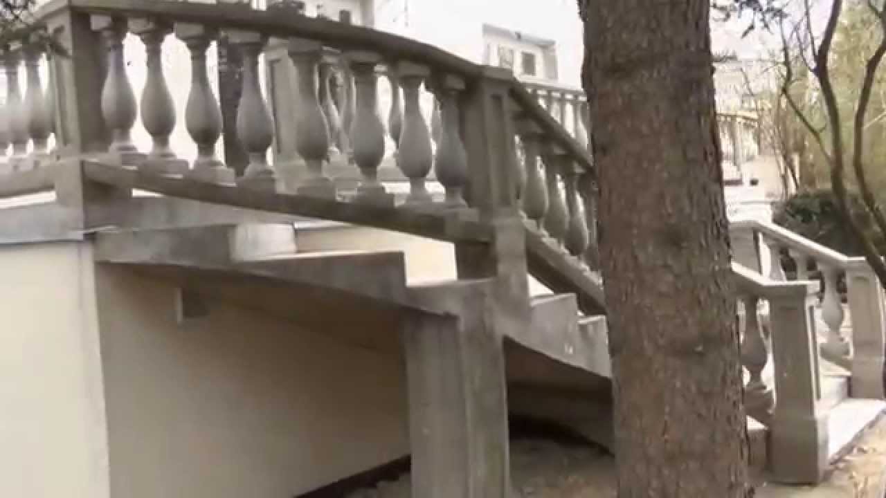 BALUSTRADY,BARIERKI BALKONOWE,TRALKI BETONOWE.MONTAŻ.SCHODY - YouTube