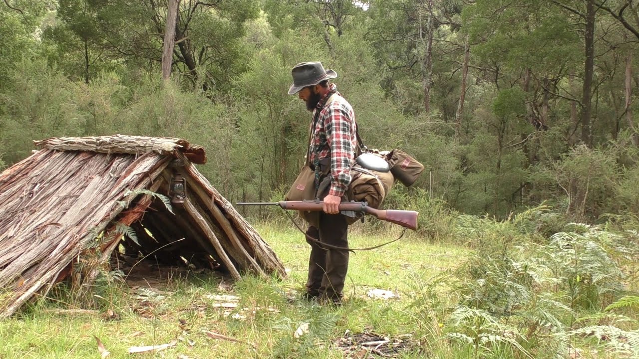 Australian Bushcraft Camp Over nighter, Relaxing With My Dog. - YouTube