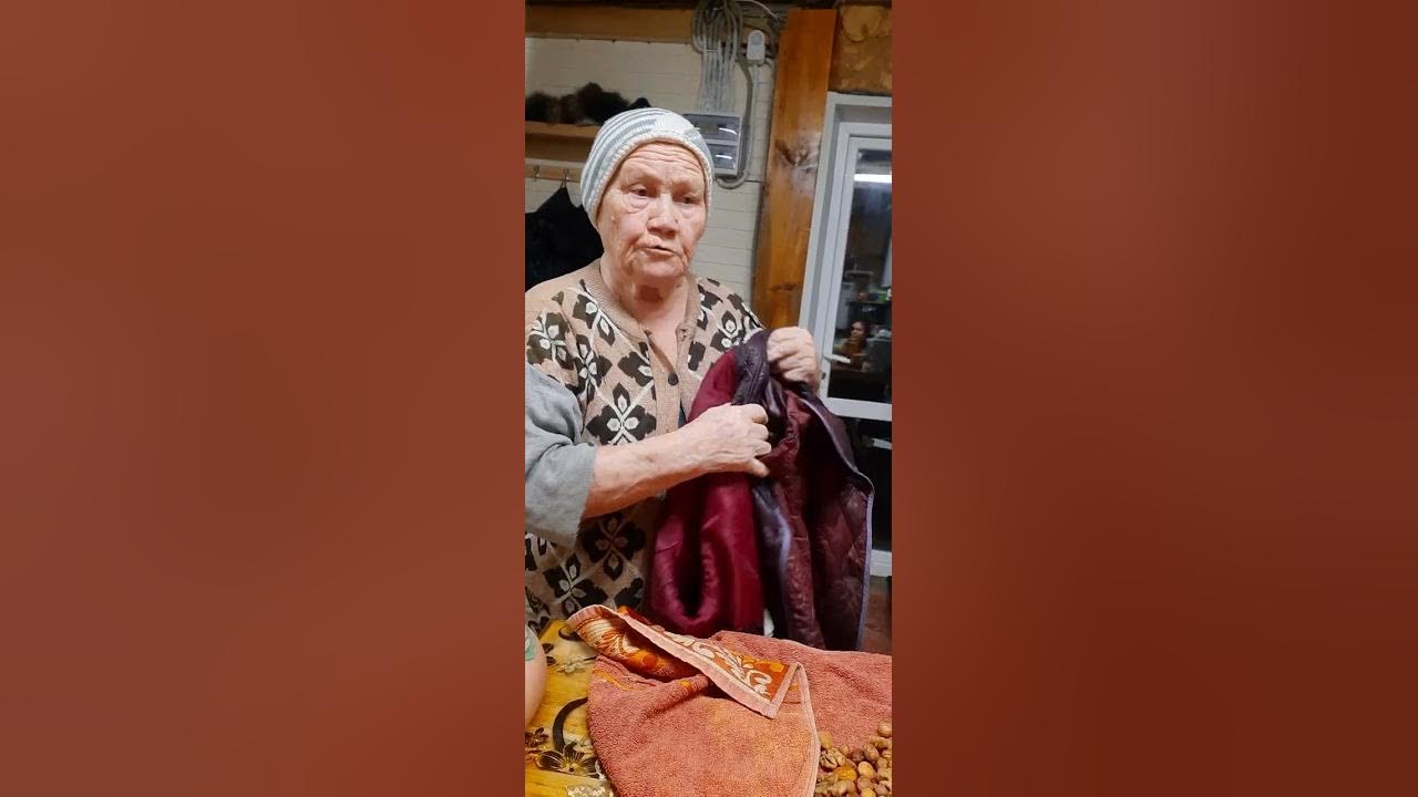 МАМКА ХОЧЕТ СЕБЕ КУРТКУ - YouTube