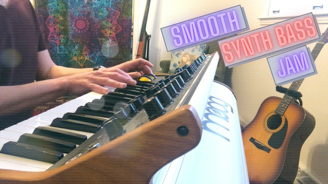 Smooth Synth Bass Jam - YouTube