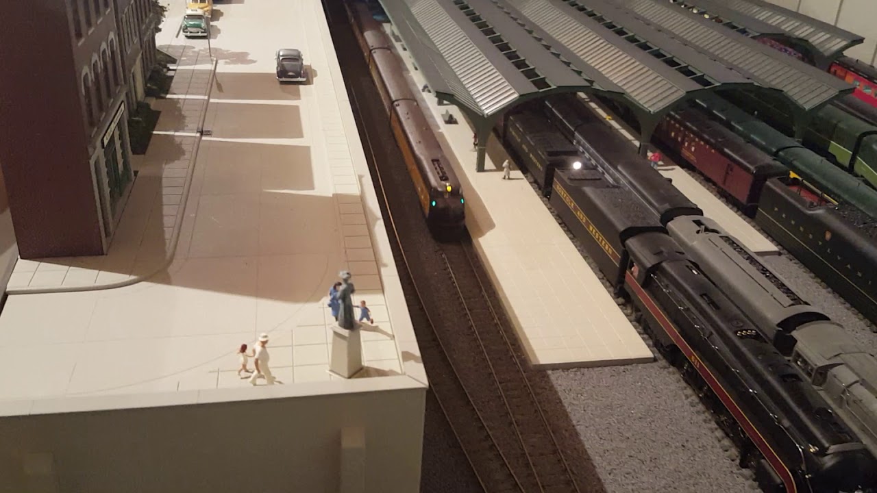 Union Pacific M-10000.5 - YouTube