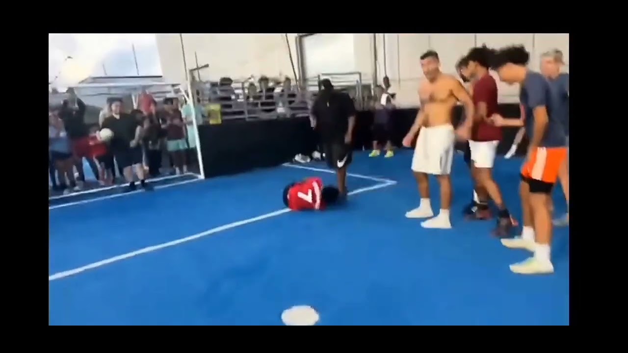 iShowSpeed hurt Knees and IShowSpeed is dead😭 - YouTube