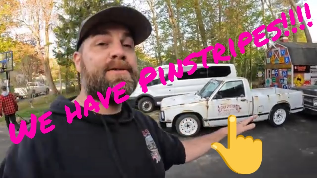 Distressed Pinstriping and Hand Lettering - YouTube