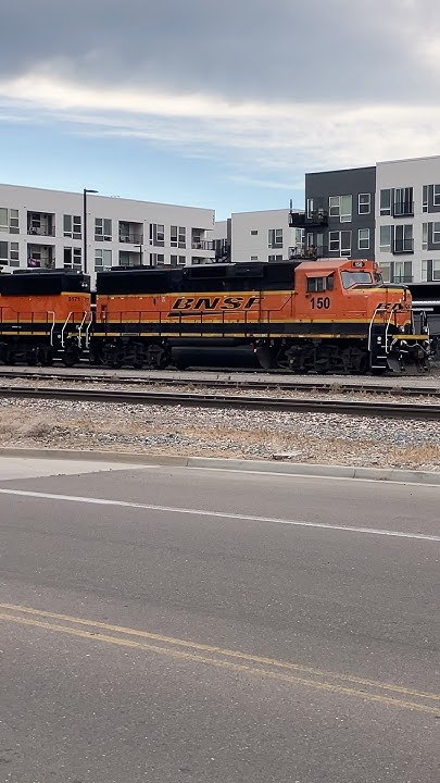 BNSF executive mac 9709 and GP60M 150 idle at the Longmont depot #bnsf #trains #shorts #train # ...