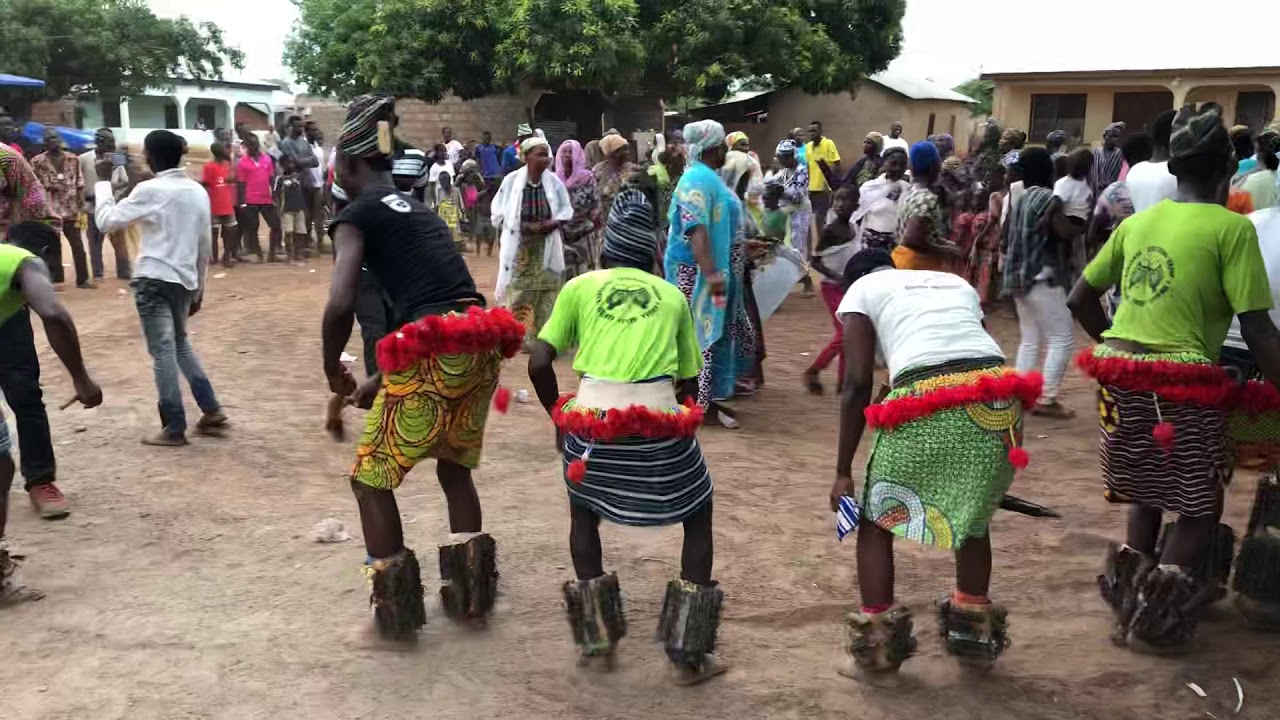 Kpaana Dance from kpembe by Gonja’s - YouTube