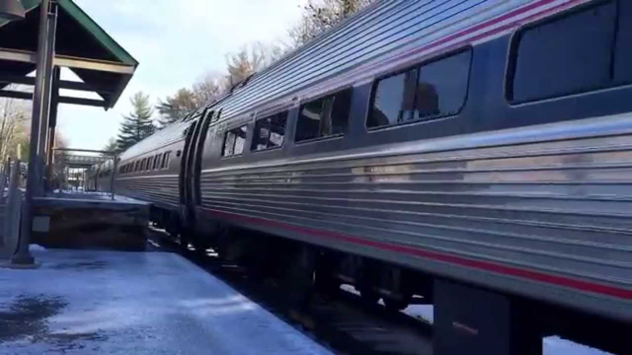 Amtrak Downeaster in Wells, Maine - YouTube