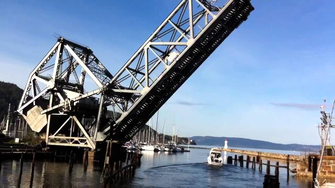 Skansen jernbanebru i Trondheim - YouTube