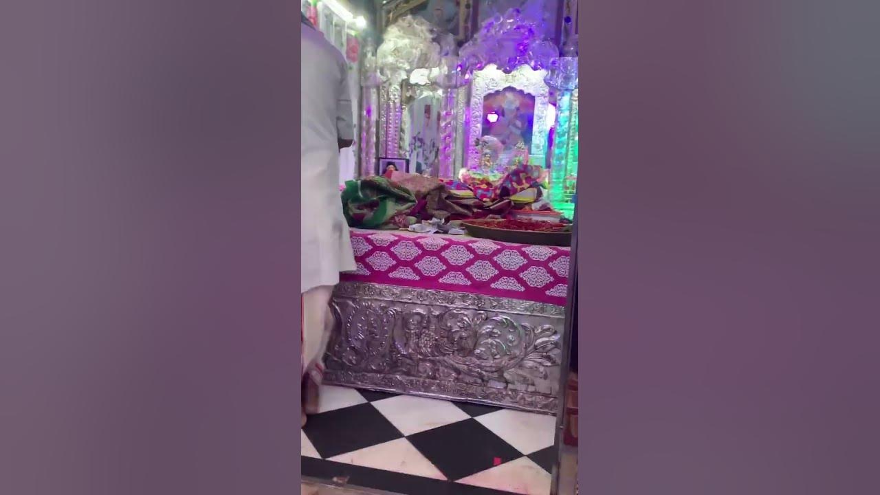 Nidhivan Vrindavan Sri Haridas Ji Darshan #shorts #haridas #vrindavan #radhakrishna #tatiyasthan ...