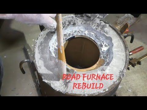 RELINING ROAD FURNACE - YouTube