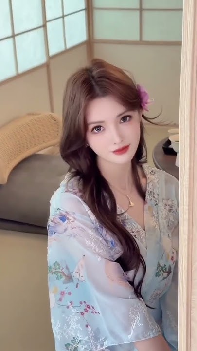 美丽是一种无需言说的语言，它在微风中舞动，在清晨的霞光中绽放。美丽是大自然的馈赠，也是心灵的镜像，让人们在平凡中感受到生命的奇迹。beauty Beautiful Youtube