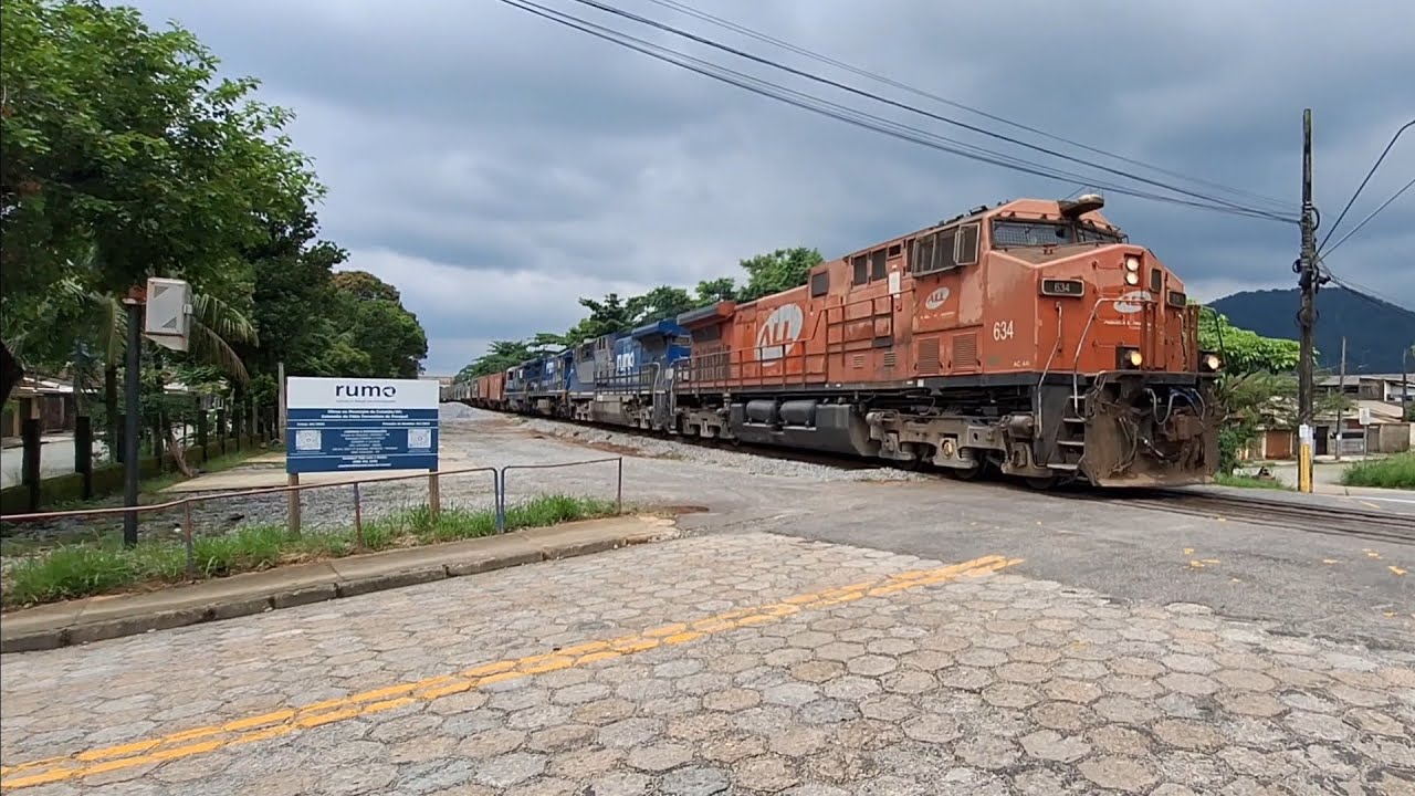 Persseguindo Trem com 1 ac44i da ALL e rumo, 2 s30 da rumo e 1 es44aci ...