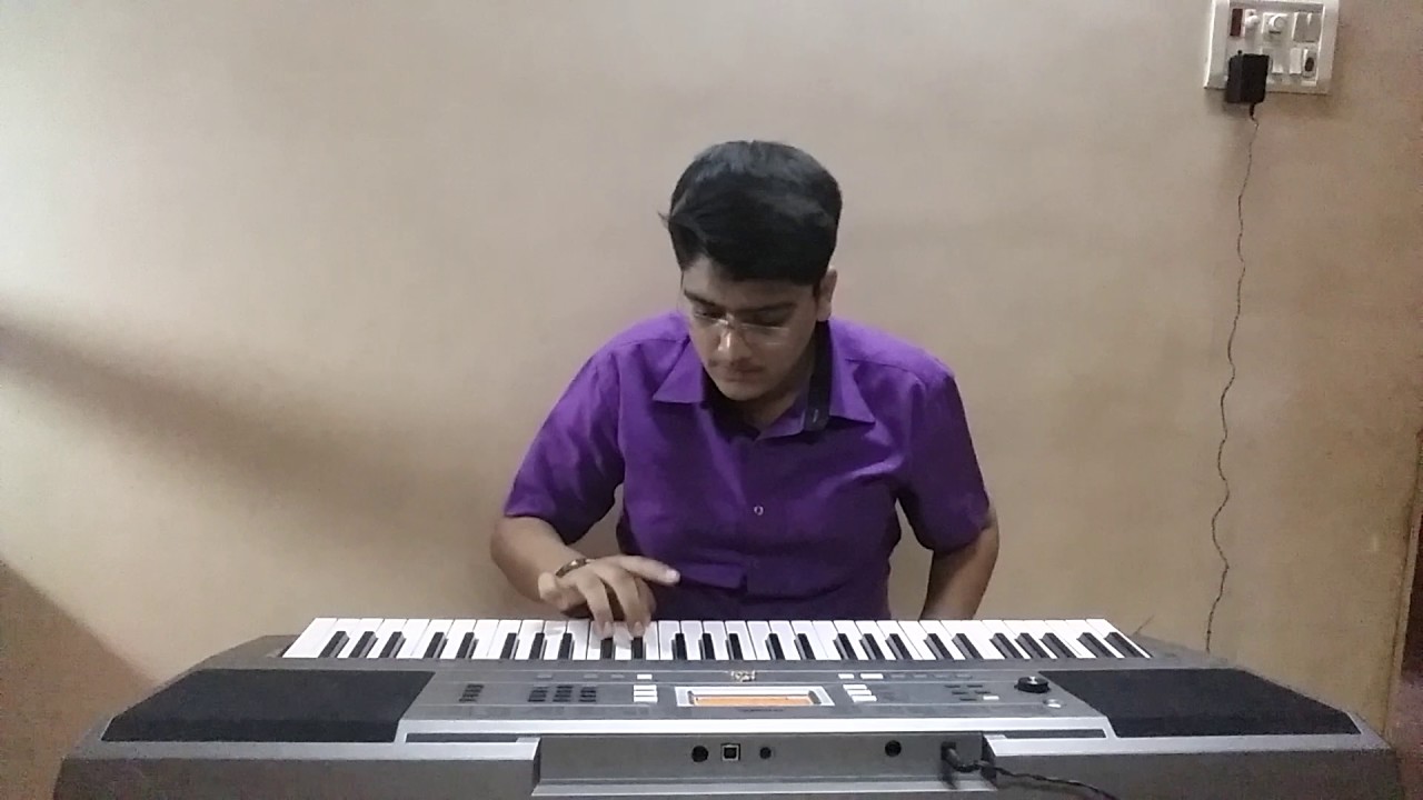 Jhingat song from the movie sairat - YouTube