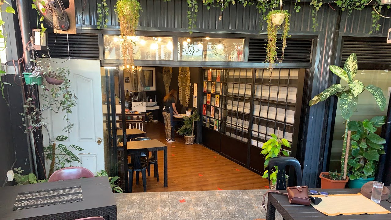 Ginto Cafe in Session Road Baguio City - YouTube
