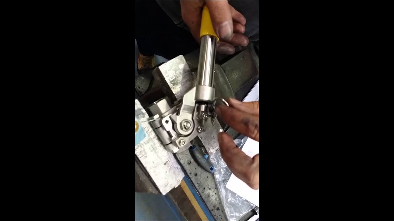 Dead man Ball valve - YouTube
