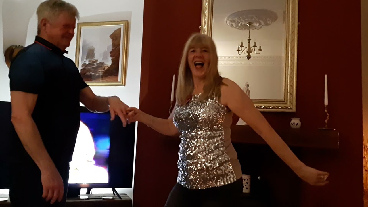 Bobby and pam Ewing dance - YouTube