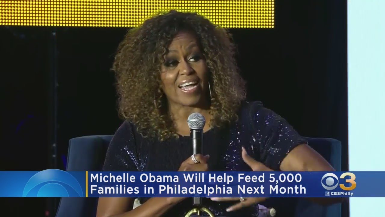 Michelle Obama Helping Feed Thousands Of Philadelphia Families - YouTube