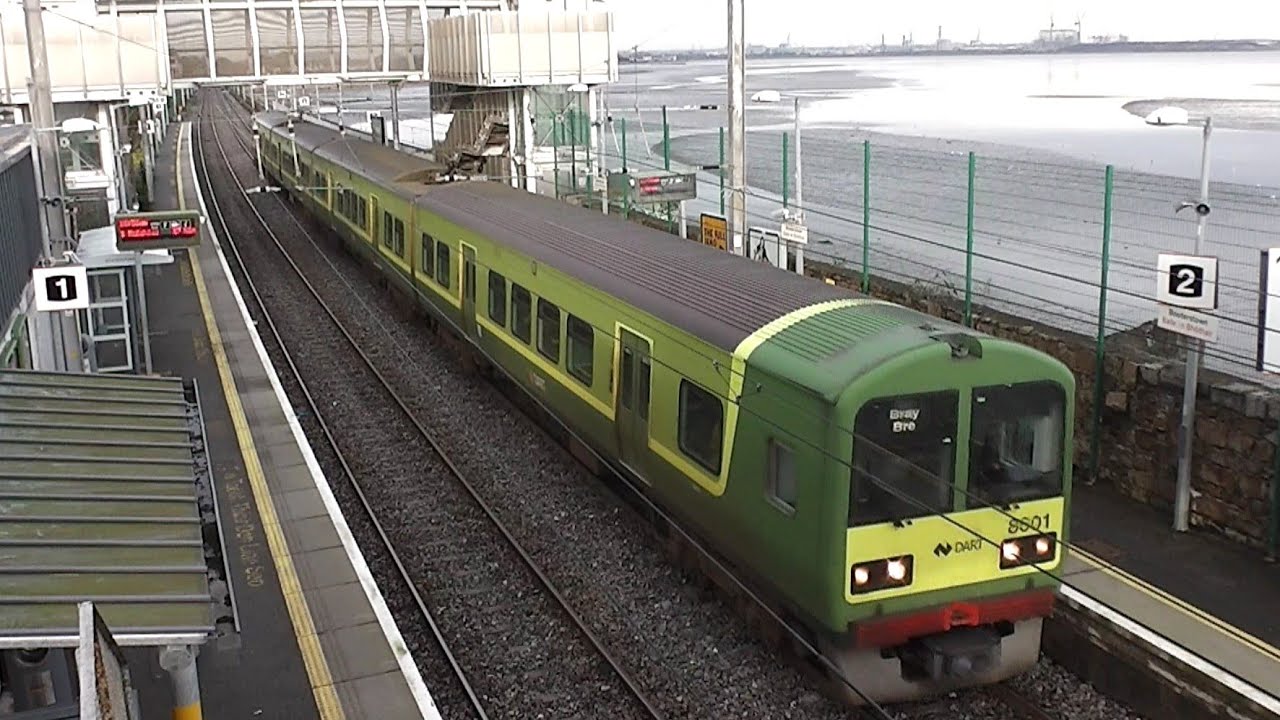 IE 8500 Class Dart Train number 8601 - Booterstown Station, Dublin ...