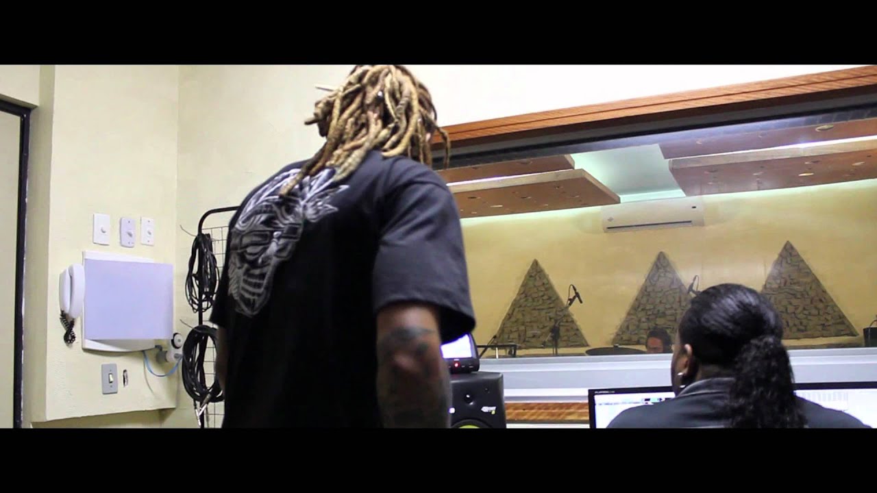 Elephant Club - (Teaser Oficial) - YouTube