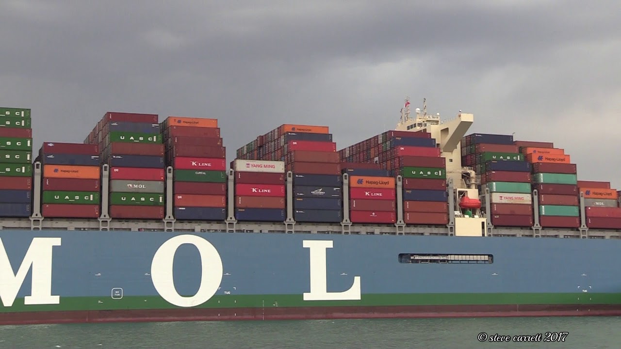 Mol Tradition 4/6 Container Ship 2017 New Build Maiden Call Sister Ship ...