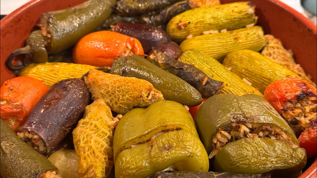 Dolma (Iraqi stuffed vegetables)طريقة عمل الدولمة العراقية ( الدولمة ...